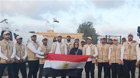 بتوجيهات شيخ الأزهر سحر نصر تترأس وفد بيت الزكاة بمعبر رفح لإرسال