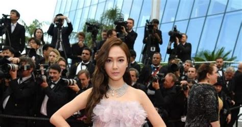 제시카 칸 레드카펫 초청 받은 이유 쥬얼리 브랜드 홍보차 프랑스行