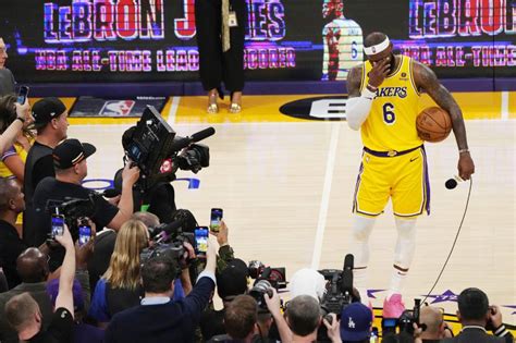 Nba Lebron James To Miss Lakers Game At Minnesota Abs Cbn News