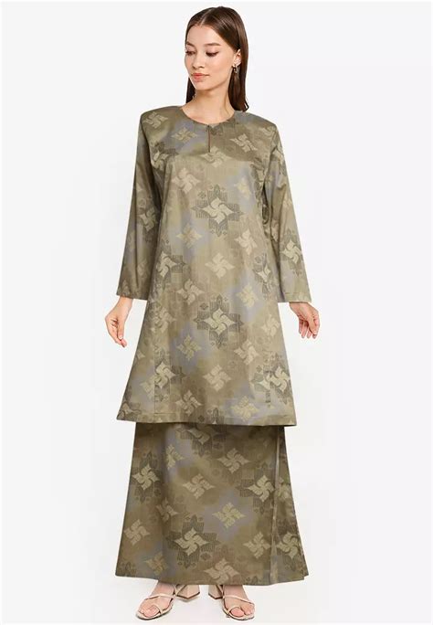 Buy Butik Sireh Pinang BAJU KURUNG PAHANG FASIHAH Online ZALORA Malaysia