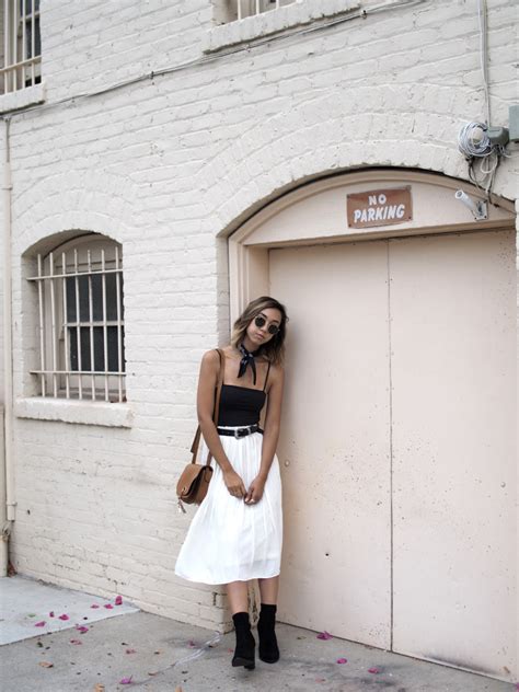 Pleated Midi Skirt Styling