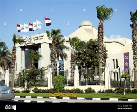 University Flags Hi Res Stock Photography And Images Alamy