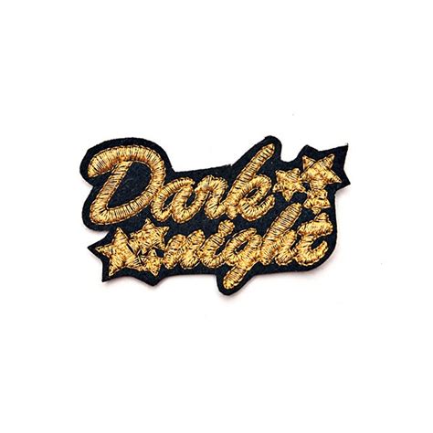 스마트보이 Pa0024 다크나이트 금사 골드 자수 와펜 리폼 패치패치와펜옷리폼패치모자패치오바로크패치의류패치가방리폼패치자수패치커스텀패치로고패치와펜패치