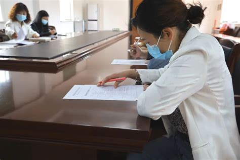 共富路上有“娘家人”，临海市成立全市首家共富工坊妇联组织澎湃号·政务澎湃新闻 The Paper