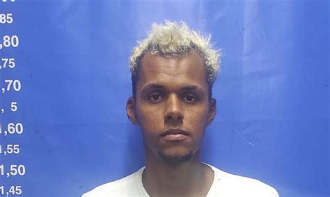 Ex jogador do Vasco é preso por extorsão em Botafogo Jornal O Globo