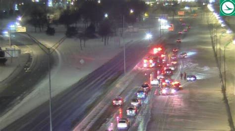Crash At Dead Mans Curve On I 90 Causes Lane Closures Center Lane Open
