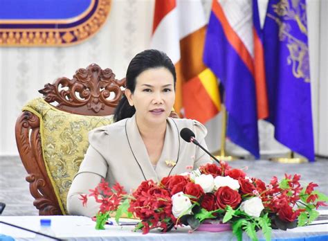 អភិបាលខេត្តប៉ៃលិន ជម្រុញអោយមន្ទីរសុខាភិបាលពង្រឹងវិស័យសុខាភិបាល