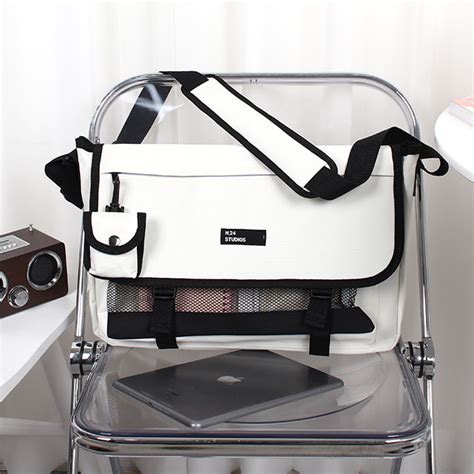 특가 학생 추천 메신저백 캔버스 크로스 여행 학생 학교 학원 가방 다비드 에이블리