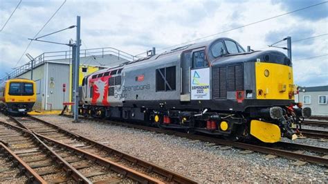 Class 37 Locomotives To Act As Thunderbird Locos During Birminghams