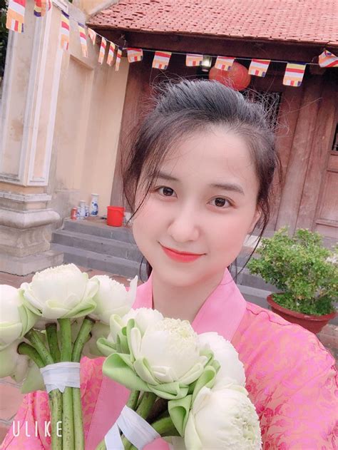 Mina Phans Instagram Twitter And Facebook On Idcrawl