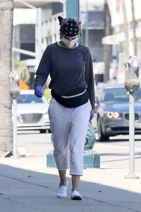 Lisa Rinna Out In Beverly Hills Famousfix
