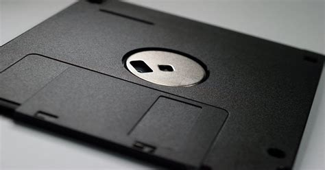 How To Read A 3 5 ‘ Floppy Disk On Your Modern Pc Easily