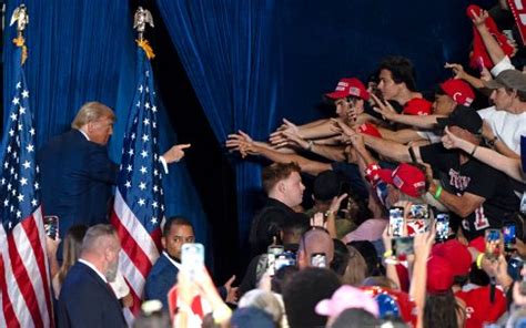 Prop Would Let Police In Arizona Arrest Undocumented Immigrants