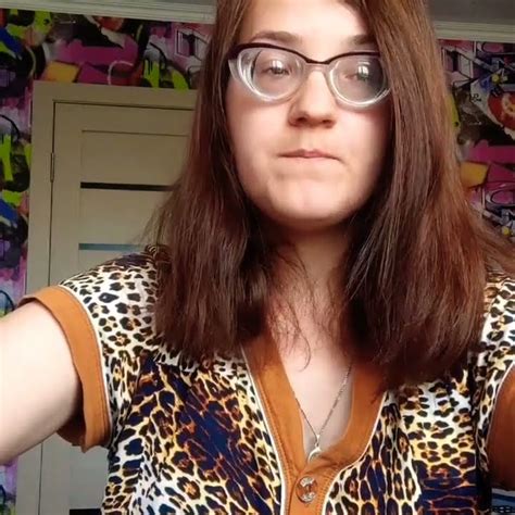 High Myopia Girl With Glasses Glasses Hyperopia Myopia Myopie