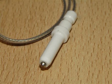 Vžigalna Elektroda Svečka Za štedilnike Whirlpool Indesit Ariston