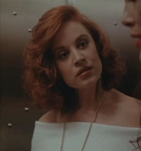 Delia Sheppard Scrolller