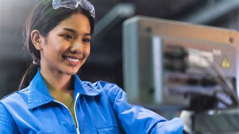 Service Engineers