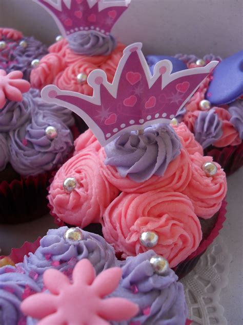 Princess Cupcakes Princess Cupcakes Cupcake Designs Cute Cupcakes