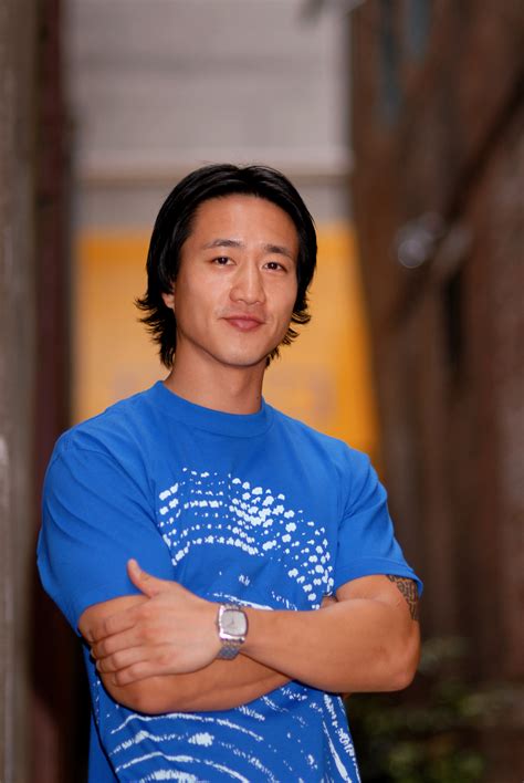 Terry Chen Tv And Film Actor Profile 2007 Ricepaper Magazine