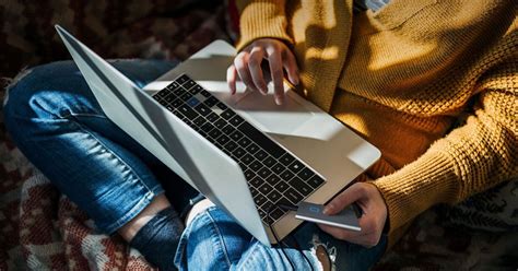 Samsung Unveils Portable SSD With A Built In Fingerprint Reader PetaPixel