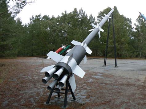 Wyrzutnia rakiet Słowiński Park Narodowy Łeba Miasto Żywiołów