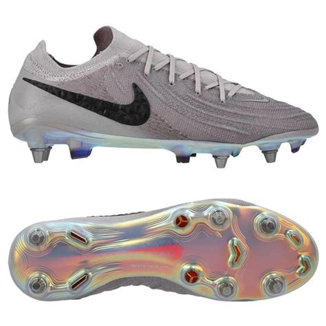 Shop The Nike Rising Gem Football Boots At Unisport Now