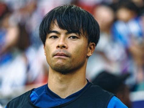 やはり別格だった三笘薫、それでもうつむき加減で「まだまだ全然ですね」復帰を遂げた“脅威のドリブラー”はなぜ反省の言葉を口にしたのか（2／3