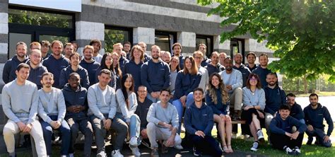 Ned2 A 6 Axis Robotic Arm For Education And Learning Niryo