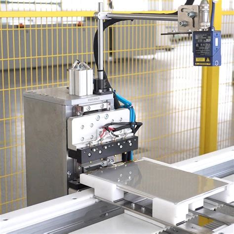 High Voltage Lithium Battery Built In 10kw Inverter Solar Battery