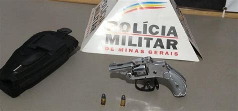 Homem é Preso Por Posse Ilegal De Arma De Fogo Após Brigar Com A Esposa