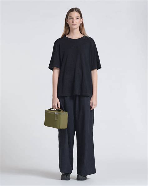 Urth Arkose Small Camera Insert Urth Us