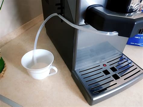 BLOG TESTERSKI: Saeco Lirika One Touch Cappuccino - idealny sprzęt dla ...