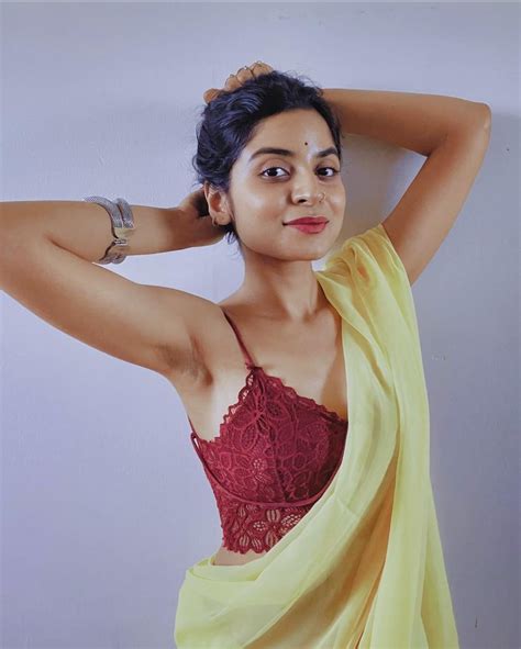 Seshankita Chakraborty 🥵🥵ufff Armpits 👅👅 Patchy Lines🥵🥵 R