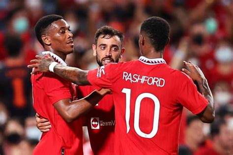 Premier League Manchester United Receive Double Injury Boost Ahead Of
