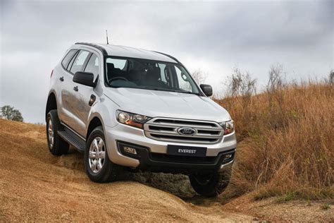 Ford Everest 2.2 (2016) First Drive - Cars.co.za