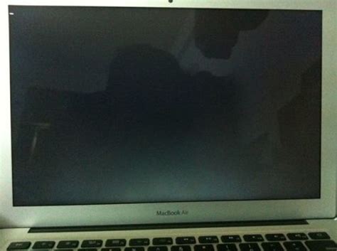 mac开机黑屏 macpro开机黑屏没反应 macbook开机有声音黑屏
