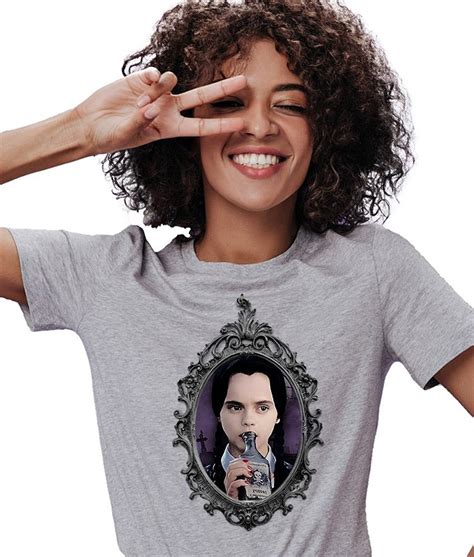 Camiseta Wandinha Addams Tumbalacatumba Store