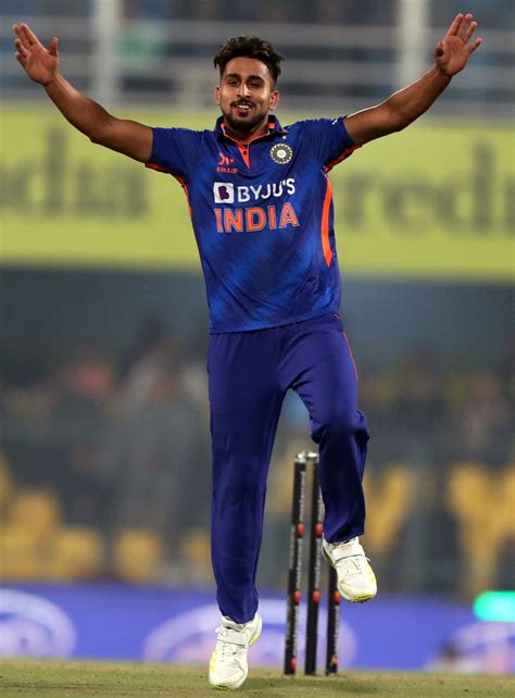 Bowling A Worry As India Aim To Seal Odi Series Vs Nz Rediff Cricket
