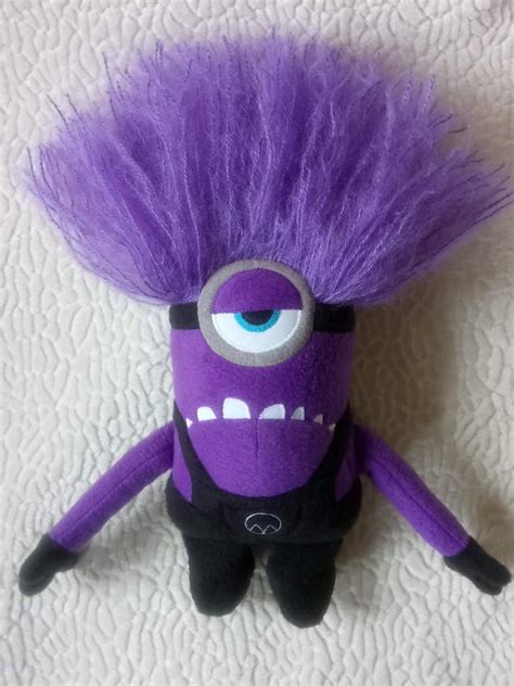 Nomi Dei Minion Viola