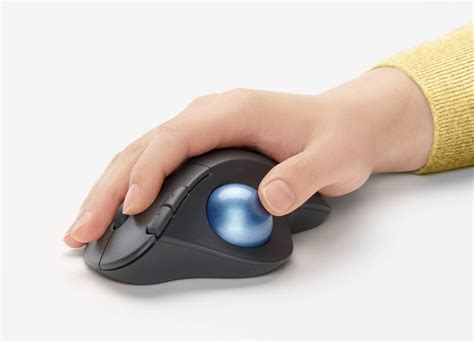Logitech M575 Wireless Trackball Mouse