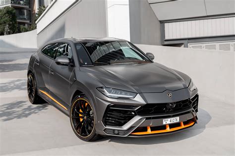 Aluguel De Lamborghini Urus Cinza Matte Em Dubai Carros Esportivos