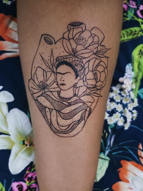 Tatuagem Frida Kahlo Tatuagem Ideias de tatuagens Idéias de