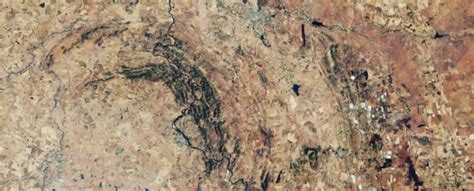 Earth Oldest Impact Craters Are Disappearing Sciencealert