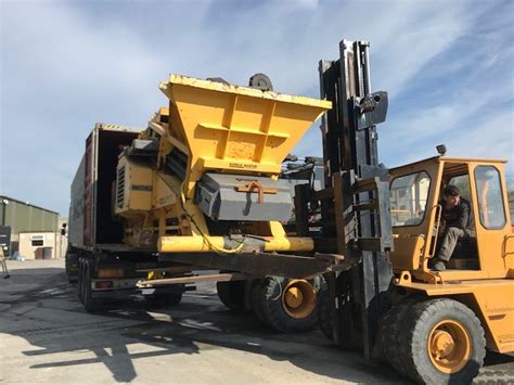 Rubblemaster Rm60 Crusher And Cs2500 Screen Impact Crusher