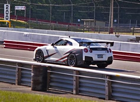 Switzer Nissan Gt R ‘clubsport Is The Ultimate Track Package