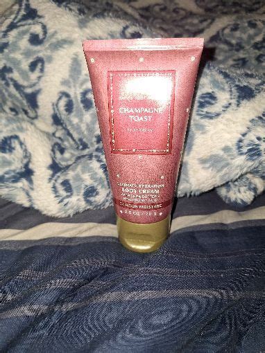 Free Bbw Champagne Toast Body Cream Skincare Bath And Body Listia