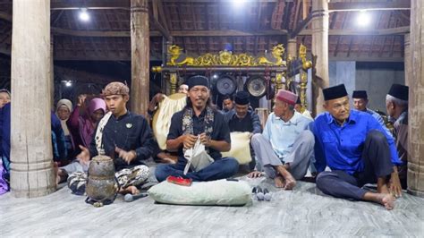 Brai Seni Tradisional Cirebon Untuk Penenang Jiwa