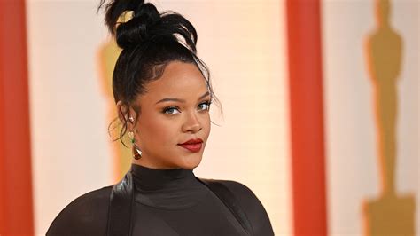 Rihanna Will Star As Smurfette In The Smurfs Movie Alongside Writing