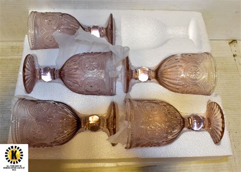 New Repacked 5pc Pink Glassware Goblet Set