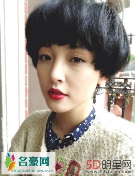 武大校花吴倩生活照及个人资料 吴倩私拍是真的吗 明星资讯 名豪网